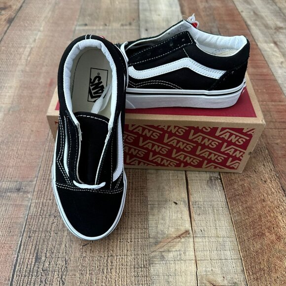 Vans | Shoes | Vans Old Skool Slipon Sneakers Black White Youth Size 3 ...